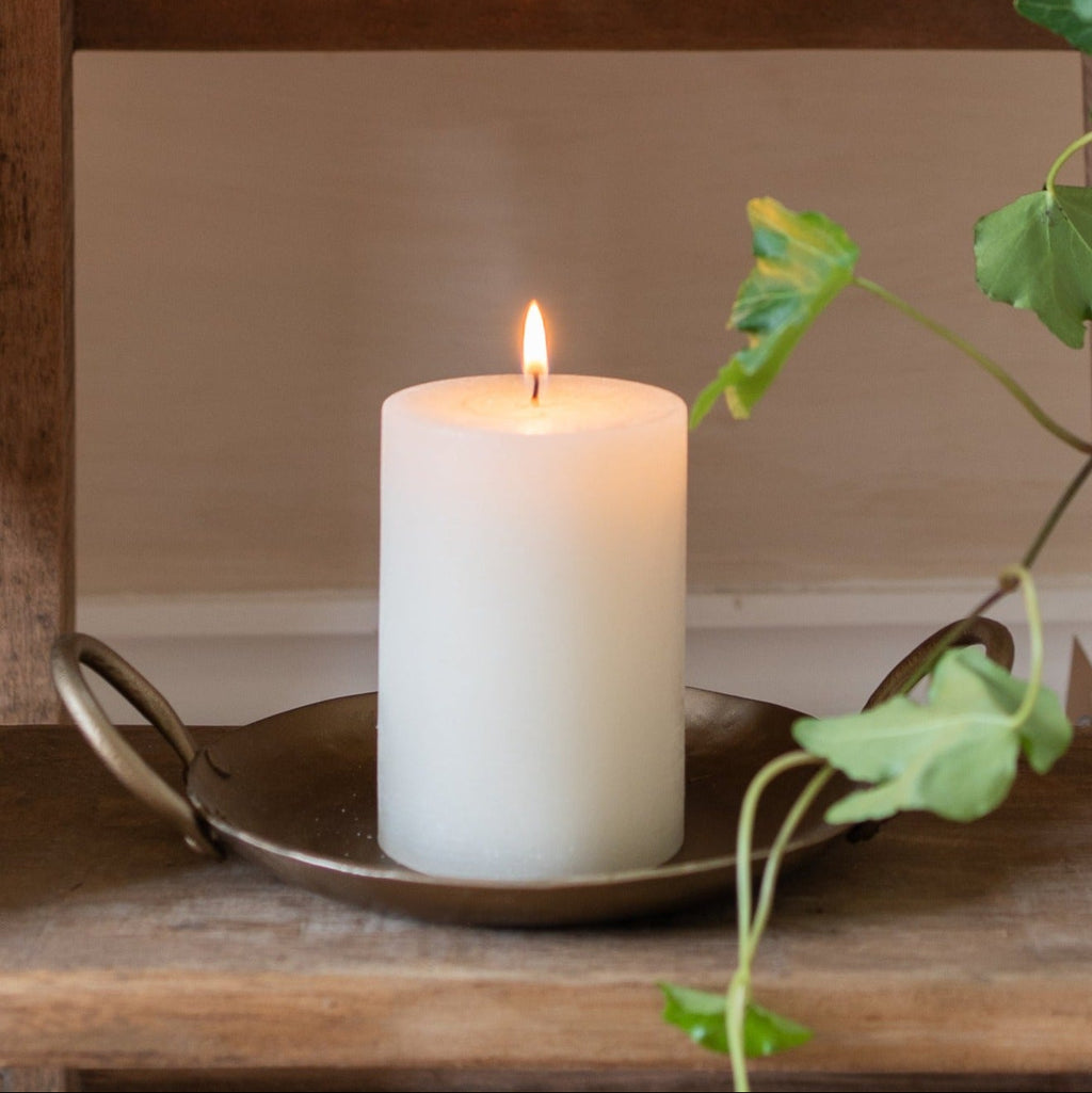 Forged Round Candle Plate – Oscar and Tilly